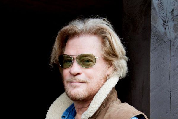 All About Daryl Hall | Patrimonio, Relationship, Career - Biografía ...