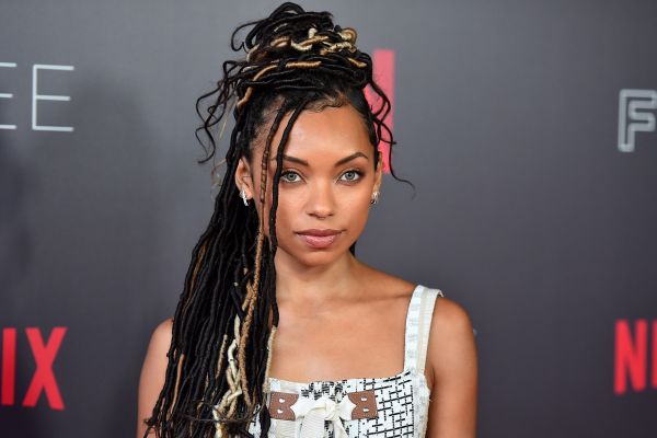 All About Logan Browning | Patrimonio, Relationship, Career - Biografía ...