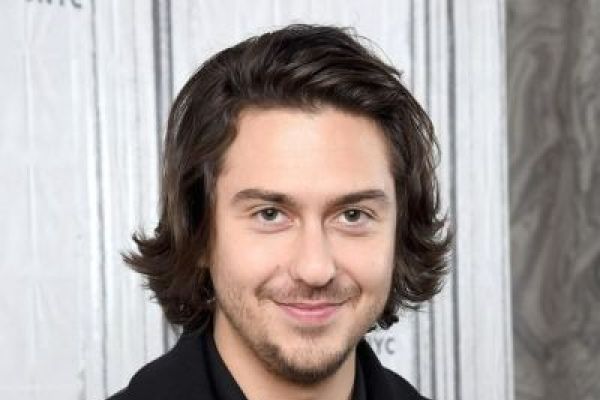 All About Nat Wolff | Age, Patrimonio, Relationship, Career - Biografía ...