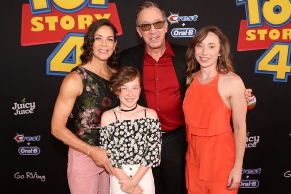 Everything About Tim Allen’s Extended Family - Biografía, Patrimonio ...