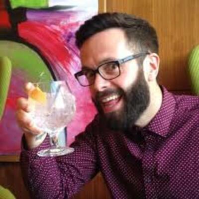 James Mackenzie - Biografía, Patrimonio, Edad, Peso, Altura, Relaciones