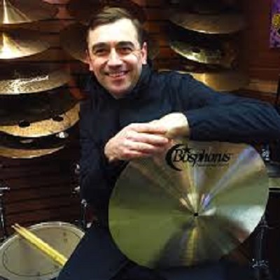 Justin Welch - Biografía, Patrimonio, Edad, Peso, Altura, Relaciones