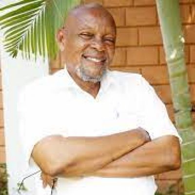 Mzee Chillo - Biografía, Patrimonio, Edad, Peso, Altura, Relaciones