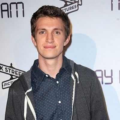 Nat Zang - Biografía, Patrimonio, Edad, Peso, Altura, Relaciones