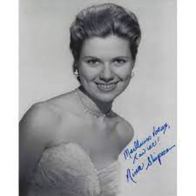 Nina Shipman - Biografía, Patrimonio, Edad, Peso, Altura, Relaciones