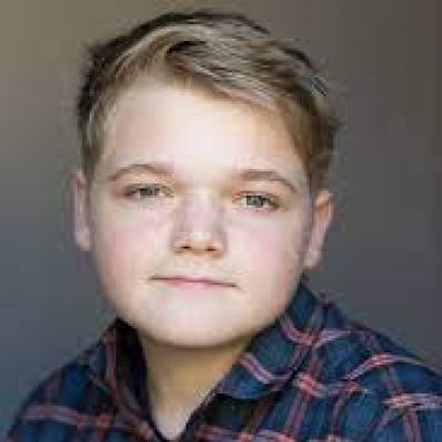 Oliver Dillon - Biografía, Patrimonio, Edad, Peso, Altura, Relaciones