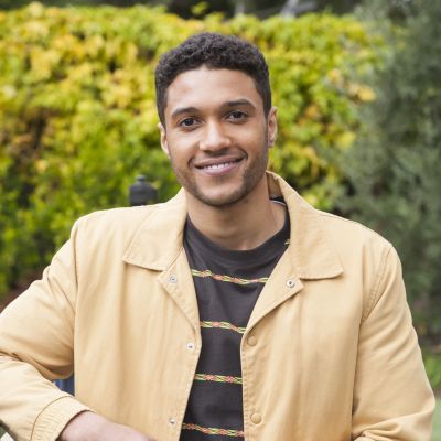 Richie Morris - Biografía, Patrimonio, Edad, Peso, Altura, Relaciones