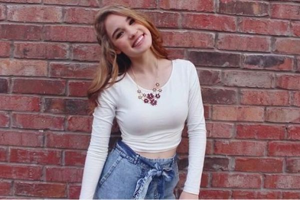 Todo sobre Madeline Phillips | Edad, patrimonio neto, relación, carrera