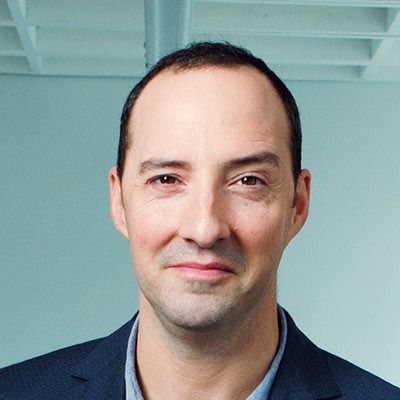 Tony Hale | Biografía, edad, patrimonio, relación, carrera